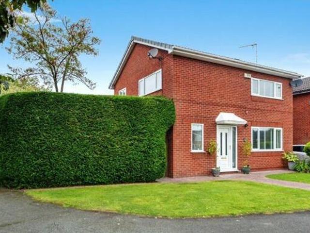 Weaver Grove, Mickle Trafford, 4 Bedroom Detached