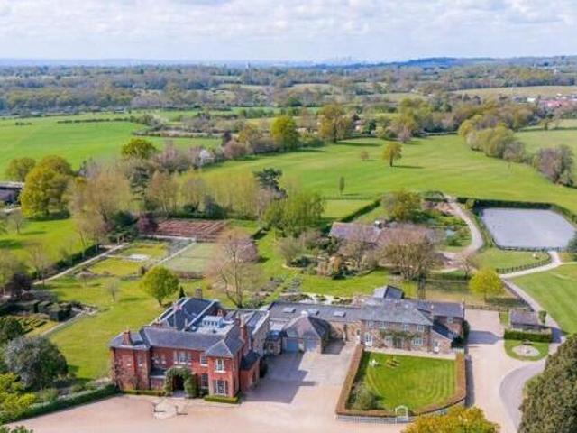 Weald Road, Brentwood, 7 Bedroom House