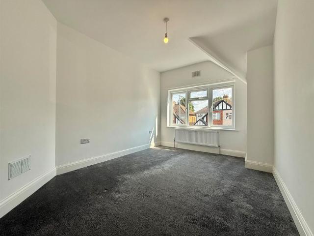 Weald Road, Uxbridge, UB10