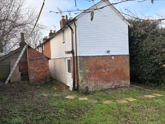 Weald, Sevenoaks TN14, 1 bed end terrace house to rent, £1,175 pcm | PrimeLocation