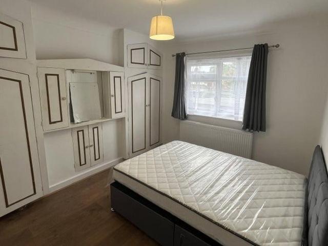 Wealdstone HA3, Room to rent, £800 pcm | PrimeLocation