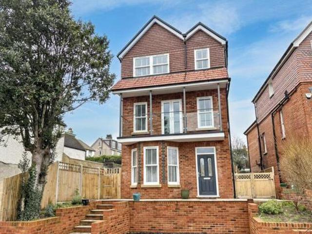 Wear Bay Crescent, Folkestone, 5 Bedroom Detached