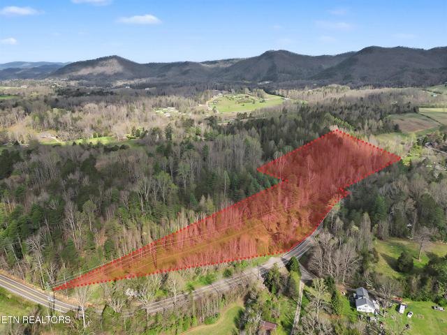 Wears Valley Rd, Townsend, TN 37882
