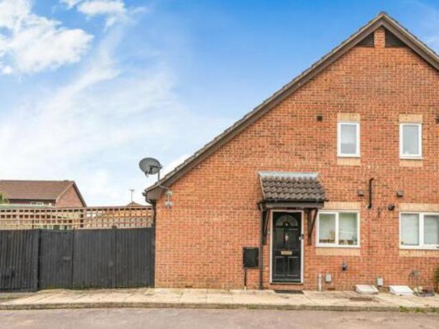 Webber Close, Shefford, 1 Bedroom Cluster
