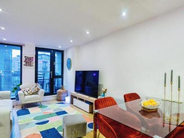 Webber Street, London, 2 Bedroom Flat