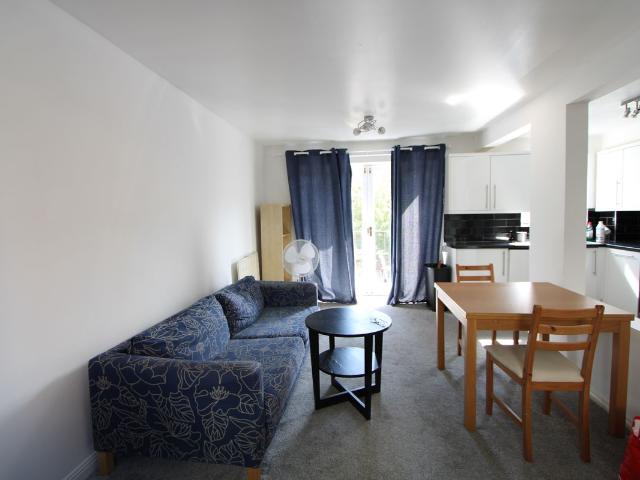 Webber Street, London SE1, 2 bed flat to rent, £2,700 pcm | PrimeLocation