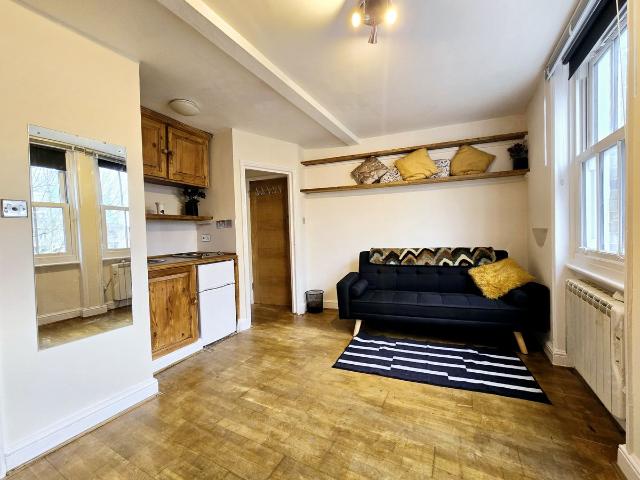 Webber Row, Southwark SE1, Studio to rent, £1,500 pcm | PrimeLocation