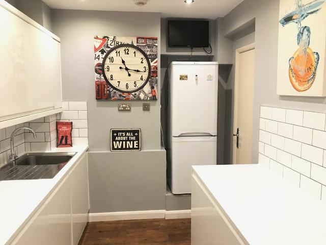 Webber Row, Waterloo, London SE1, 2 bed flat to rent, £2,795 pcm | PrimeLocation