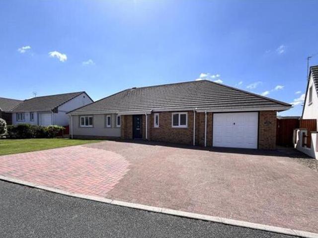 Webbs Drive, Pembroke, 3 Bedroom Bungalow