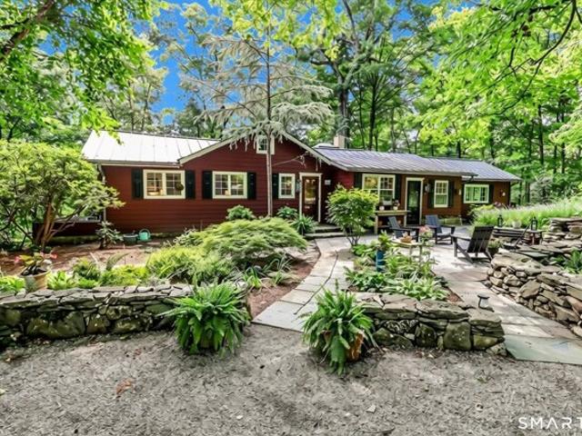 Webbs Hill Rd, Stamford, Home For Sale