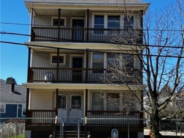 Webster Ave, Cranston, Home For Sale