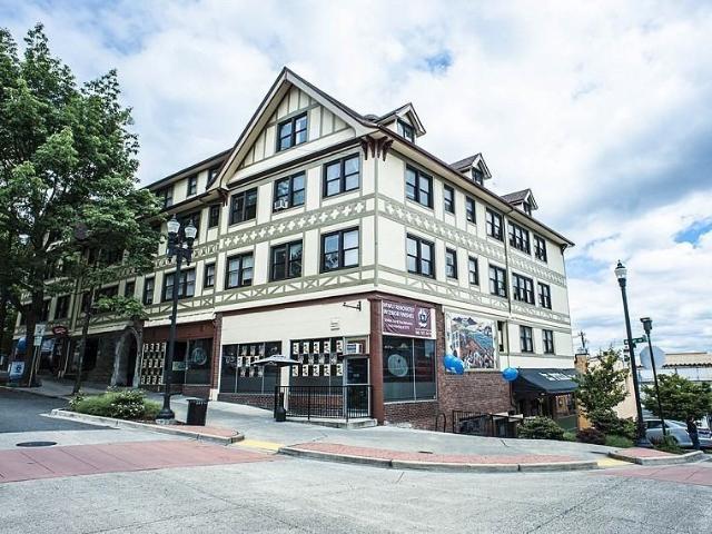 Webster Apartments 1 Bedroom Apartment for Rent at 629 St Helens Ave, Tacoma, WA 98402 New Tacoma