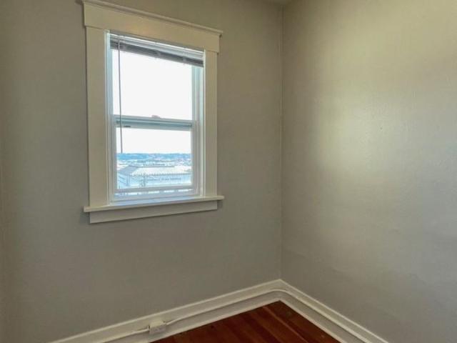 Webster Apartments 1 Bedroom Apartment for Rent at 629 St Helens Ave, Tacoma, WA 98402 New Tacoma