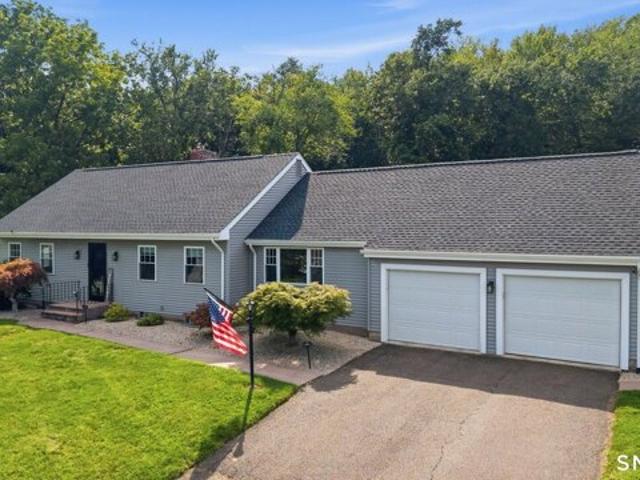 Webster Hts, Cromwell, Home For Sale