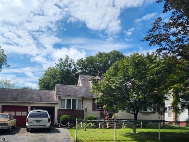 Webster Pl, Plainfield, Home For Sale