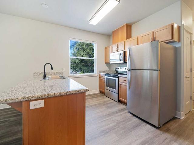 Webster Ridge Apartments 2 Bedroom Apartment for Rent at 18181 Webster Rd, Gladstone, OR 97027 Gladstone