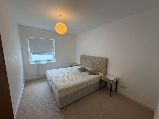 Webster Road, Bermondsey, Southwark SE16, 1 bed flat to rent, £2,200 pcm | PrimeLocation