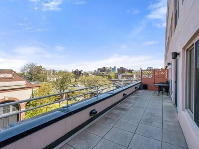 Webster St Apt,brookline, Condo For Sale