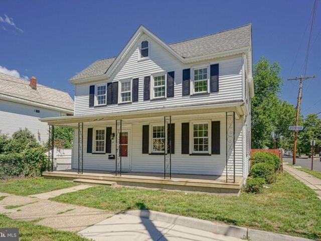 Webster St, Riverside, Home For Sale