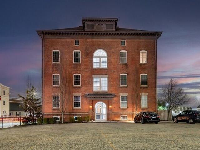 Webster St Unit,pawtucket, Condo For Sale