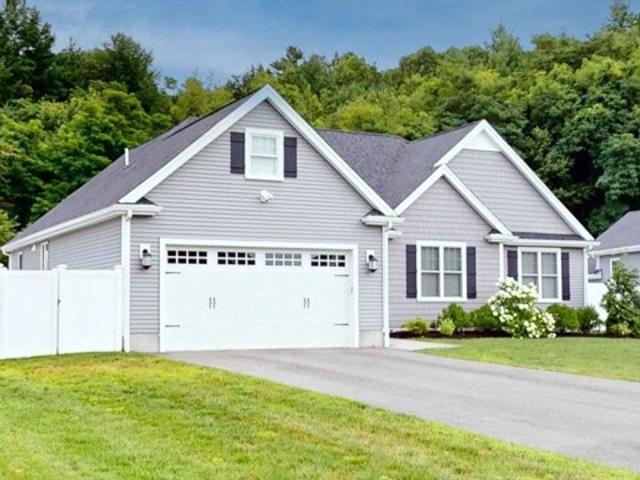 Wedge Dr, Lakeville, Home For Sale