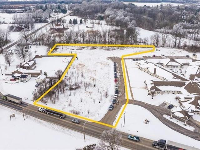 Wedgewood Cir, Galion, OH 44833