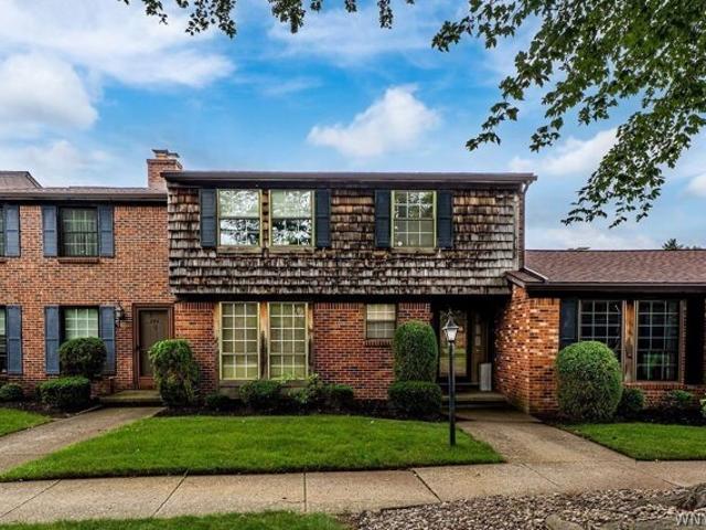 Wedgewood Dr, Buffalo, Condo For Sale