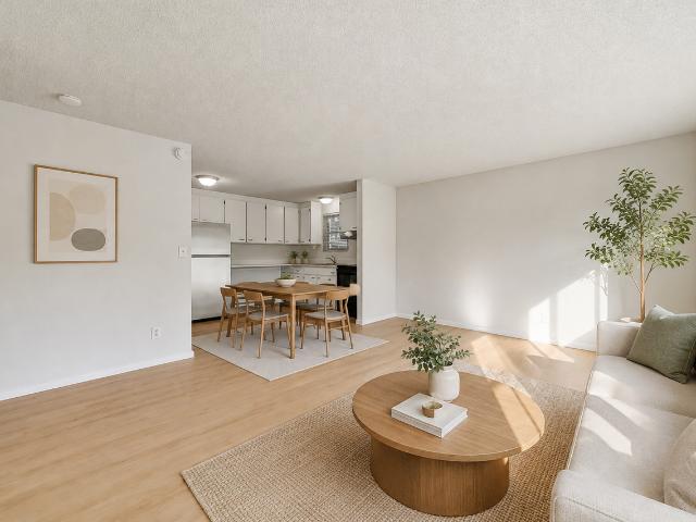 Wedgewood Seattle 2 Bedroom Apartment for Rent at 7320 35th Ave Ne, Seattle, WA 98115 Bryant