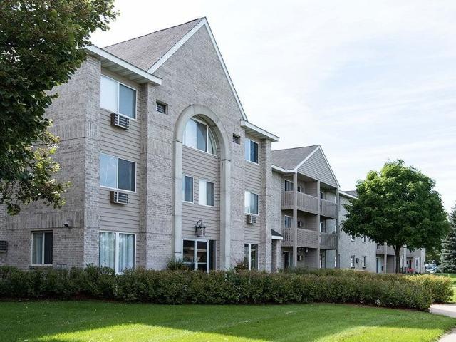 Wedgewood Park Apartments 1 Bedroom Apartment for Rent at 3393 Northdale Blvd Nw, Coon Rapids, MN 55448