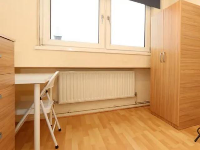 Wedgwood House, Warley Street, London, E2 0PZ, United Kingdom | Room for rent #154575241 | Rentberry