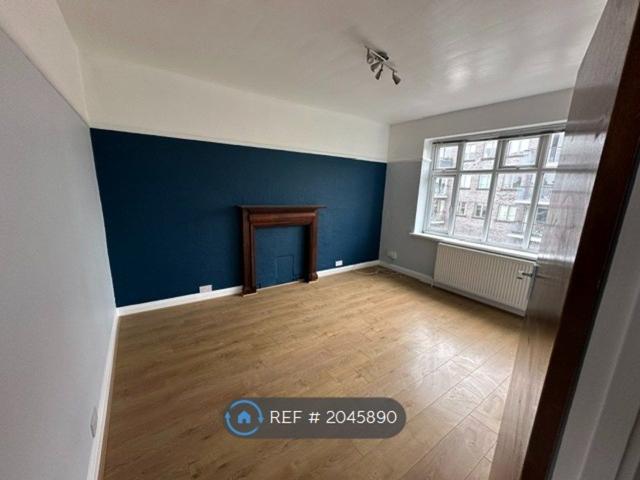 Weech Hall, London NW6, 2 bed flat to rent, £2,200 pcm | PrimeLocation