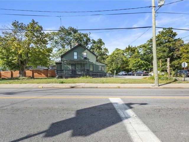 Weeden St, Pawtucket, Home For Sale