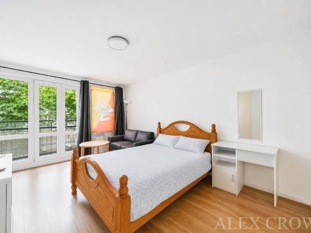Weedington Road, Kentish Town NW5, 3 bed flat to rent, £2,700 pcm | PrimeLocation