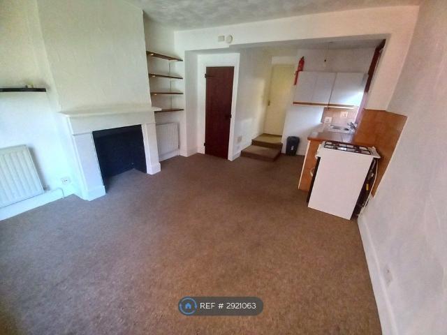 Week Street, Maidstone ME14, Studio to rent, £750 pcm | PrimeLocation