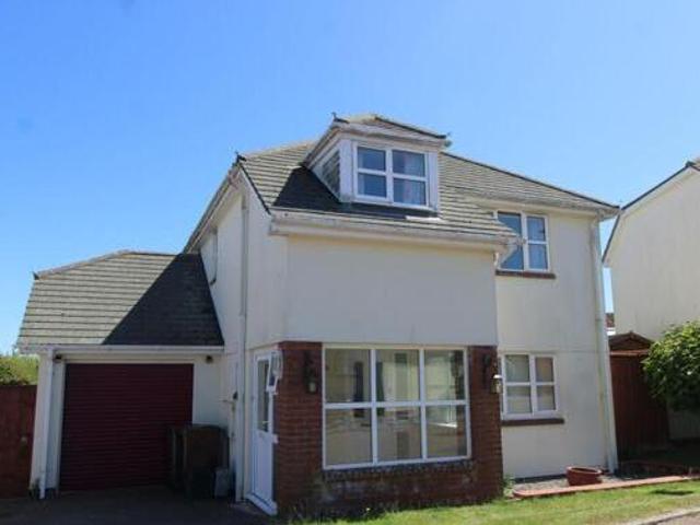 Weekaborough Drive, Marldon, 3 Bedroom Detached