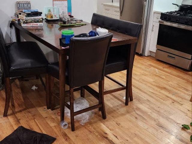 Weekly Room for Rent!