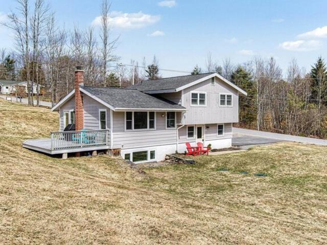 Weeks Hill Rd, Stowe, Home For Sale
