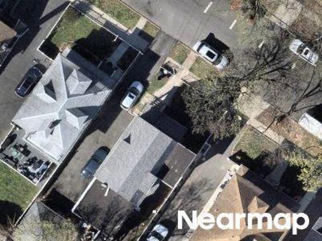 Weequahic Ave