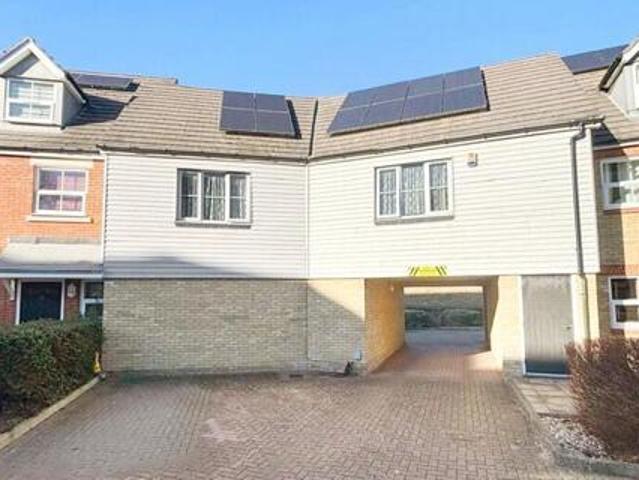 Weir Road, Bexley, 2 Bedroom Flat