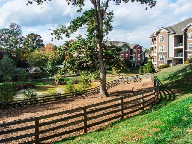 Weirbridge Village 2 Bedroom Apartment for Rent at 1 Legacy Oaks Pl, Asheville, NC 28803 Crowfields Condominiums
