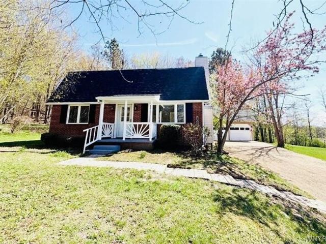 Weiser Ct, North Collins, Home For Sale