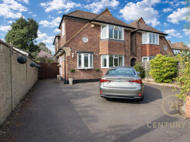 Welbeck Close, NEW MALDEN KT3 5 bed semi detached house to rent £3,500 pcm £808 pw