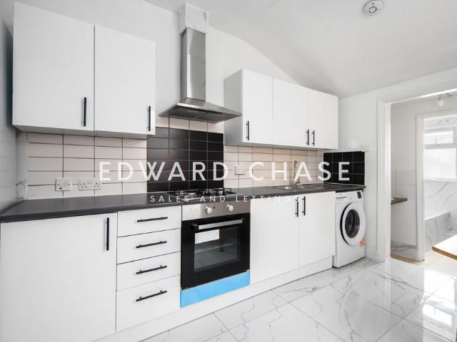 Welbeck Road, London E6, 4 bed terraced house to rent, £2,150 pcm | PrimeLocation