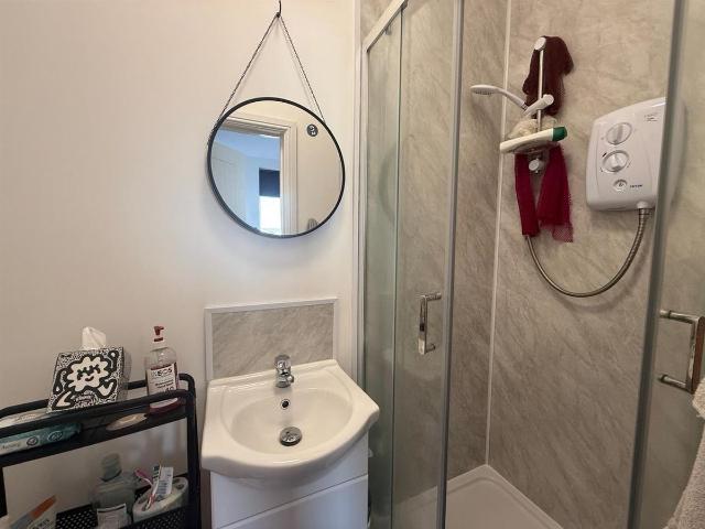 Welbeck Street, Kirkby In Ashfield, Nottingham NG17, Room to rent, £550 pcm | PrimeLocation