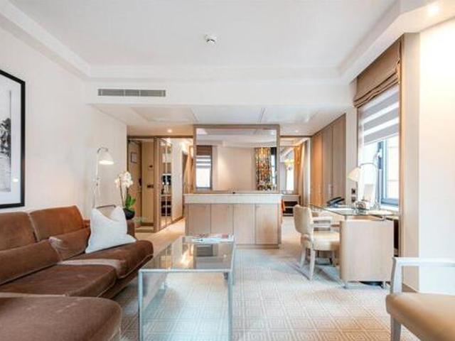 Welbeck Street, Marylebone, 1 Bedroom Penthouse