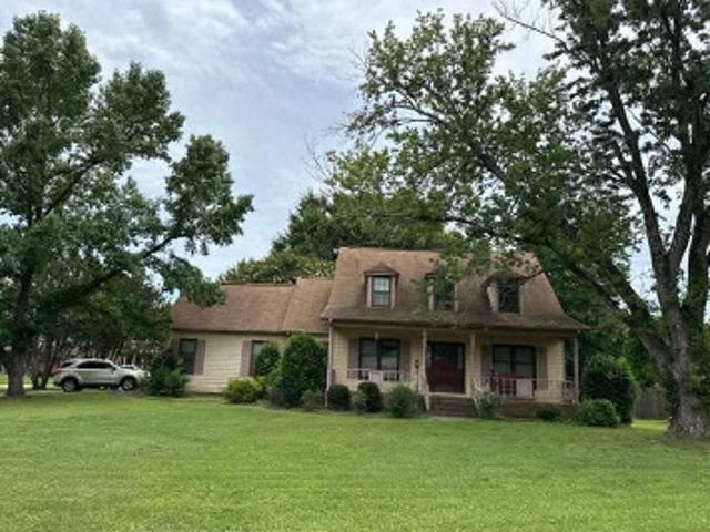 Welch Cir SE