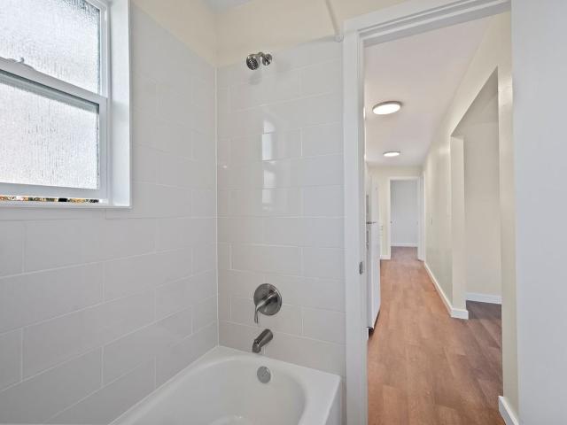Welcome Home to Sandpoint Crest Apartments 1 Bedroom Apartment for Rent at 12000 Sand Point Way Ne, Seattle, WA 98125 Lake City
