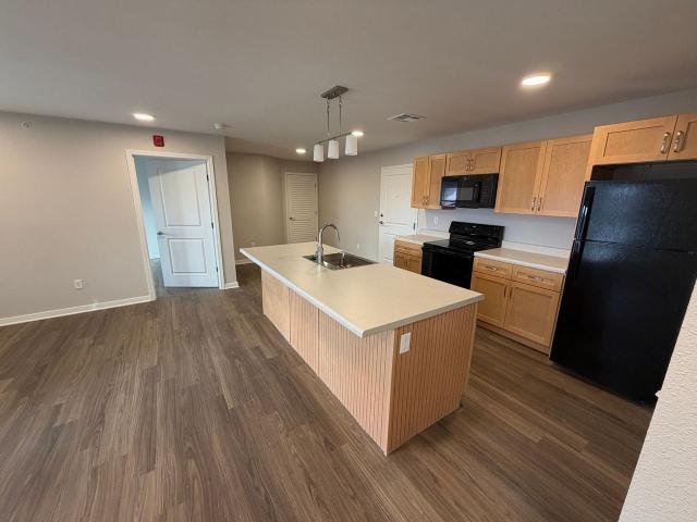 Welcome Home to SeventyFirst Flats 2 Bedroom Apartment for Rent at 737 W 71st St, Tulsa, OK 74132