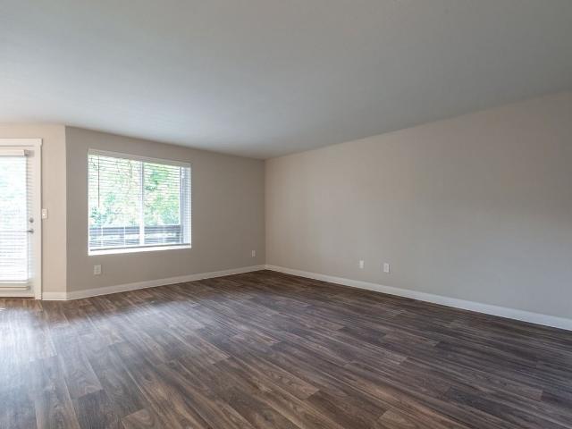 Welcome Home to Stone Creek Apartments at Oregon City! 1 Bedroom Apartment for Rent at 14155 Beavercreek Rd, Oregon City, OR 97045 Hillendale
