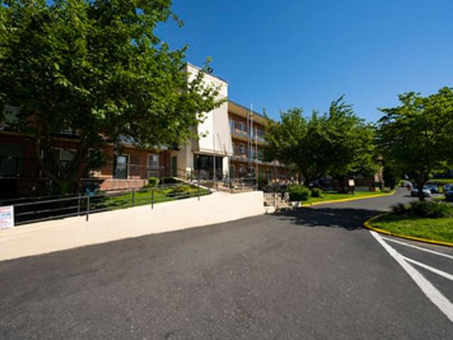 Welcome home to Walnut Terrace! 1 Bedroom Apartment for Rent at 401 W Walnut Ln, Philadelphia, PA 19144 Germantown